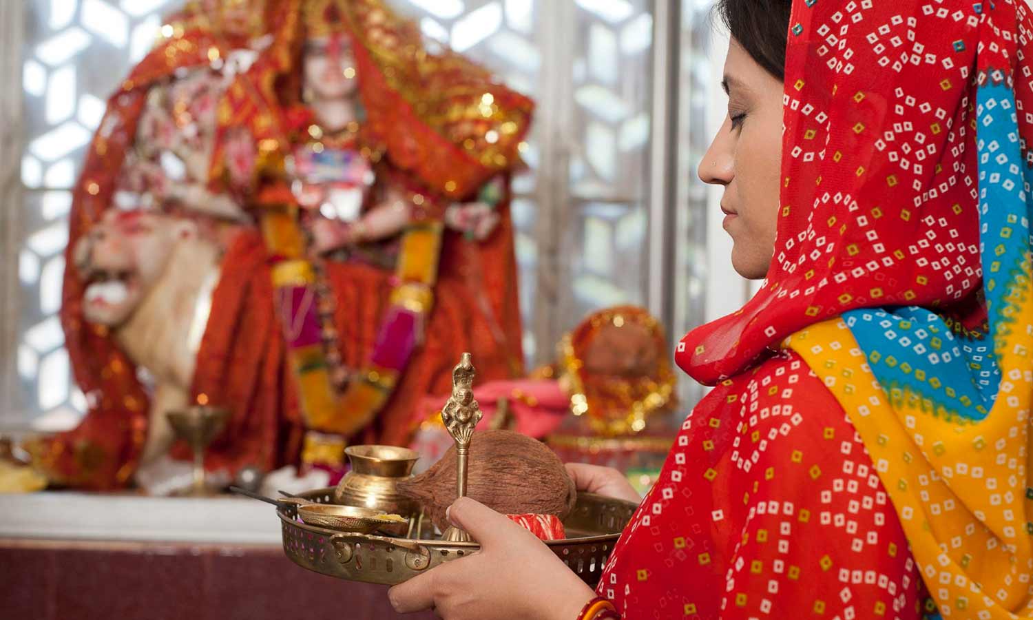 நாளை அதுக்க நவமி: யாரையும் துன்பப்படுத்தக்கூடாது | Adukha Navami Puja