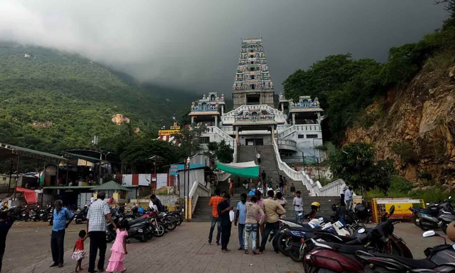 கார்த்திகை தீபத்திருநாள் அன்று மருதமலை மலை கோவிலுக்கு வாகனங்களில் செல்ல தடை | maruthamalai ...