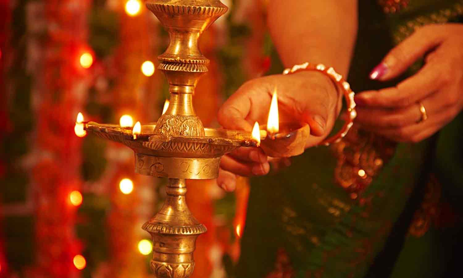 விளக்கே திருவிளக்கே | Karthigai Deepam vilakku