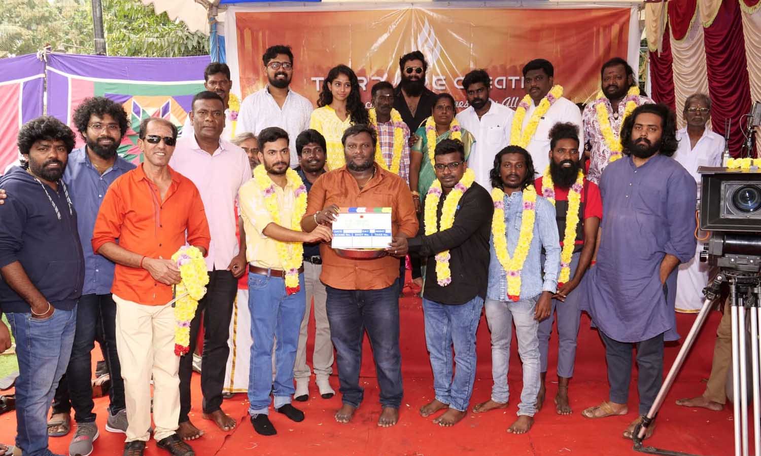 ஜுனியர் எம்.ஜி.ஆர். படத்தின் படப்பிடிப்பு பூஜையுடன் தொடங்கியது | Tamil ...