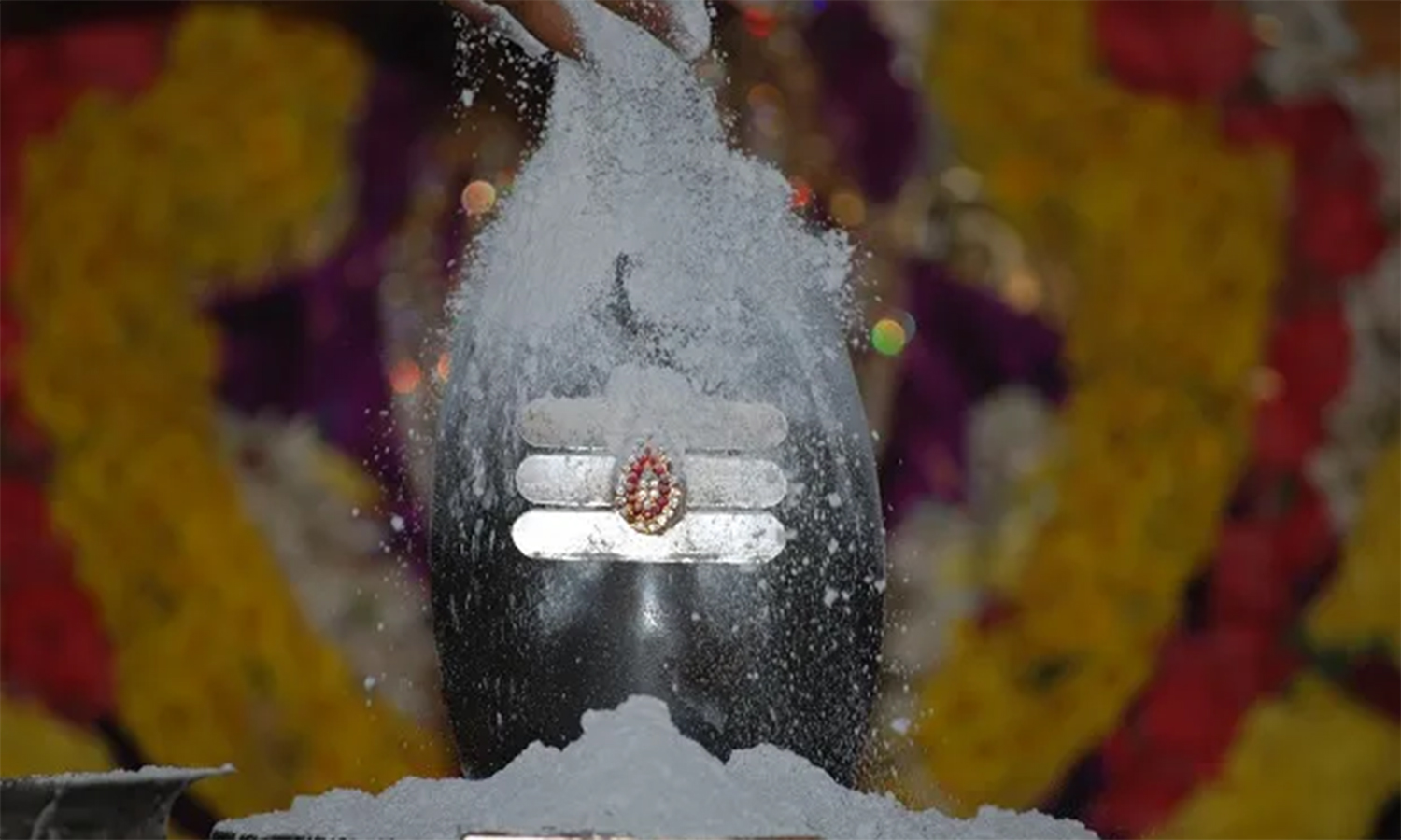 சிவபெருமானால் கிடைத்த ஐவகை திருநீறு | Vibhuti create shiva types on 5