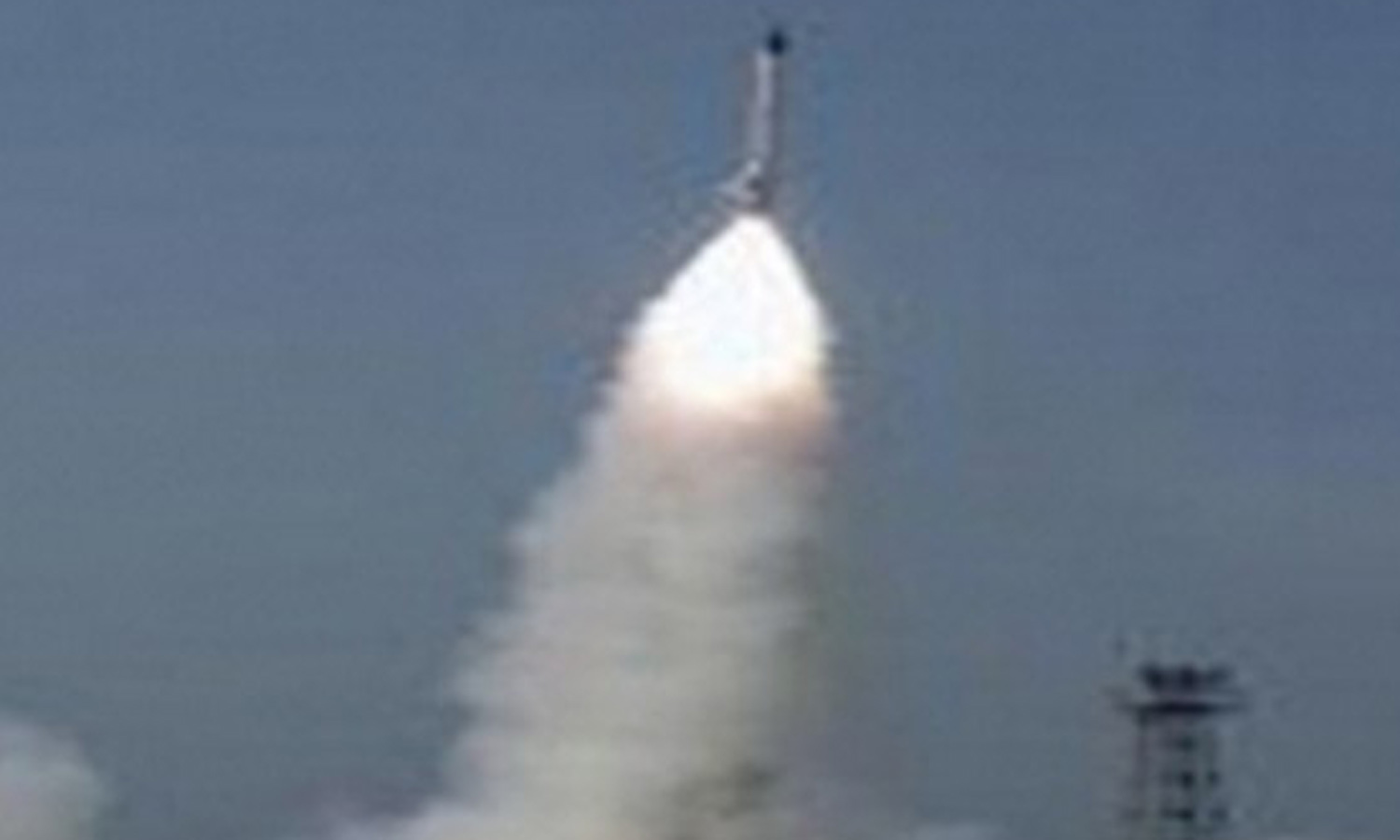 எதிரிகளின் இலக்குகளை தாக்கி அழிக்கும் பிருத்வி-2 ஏவுகணை சோதனை வெற்றி ...