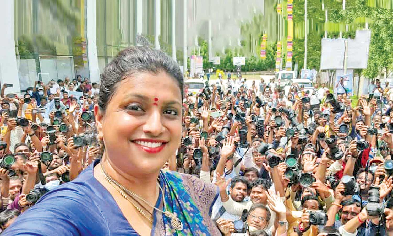Special Article Roja special-article-roja