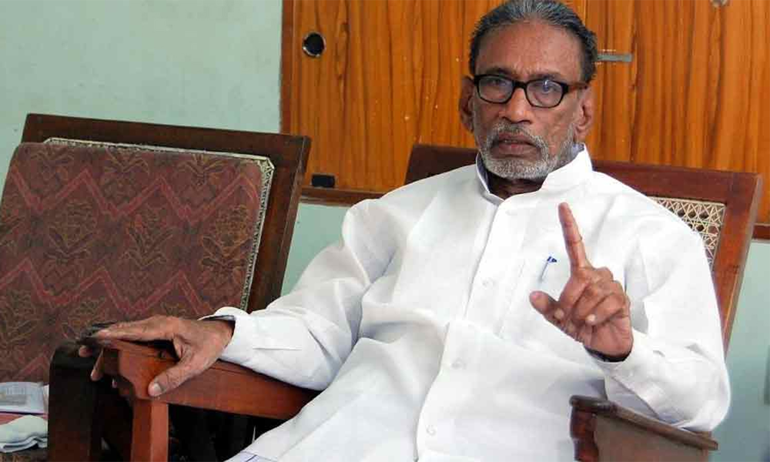 பிரபாகரன் இருப்பதை குடும்பத்தினர் மூலம் உறுதிப்படுத்தினேன்- பழ.நெடுமாறன் விளக்கம் | Tamil News ...