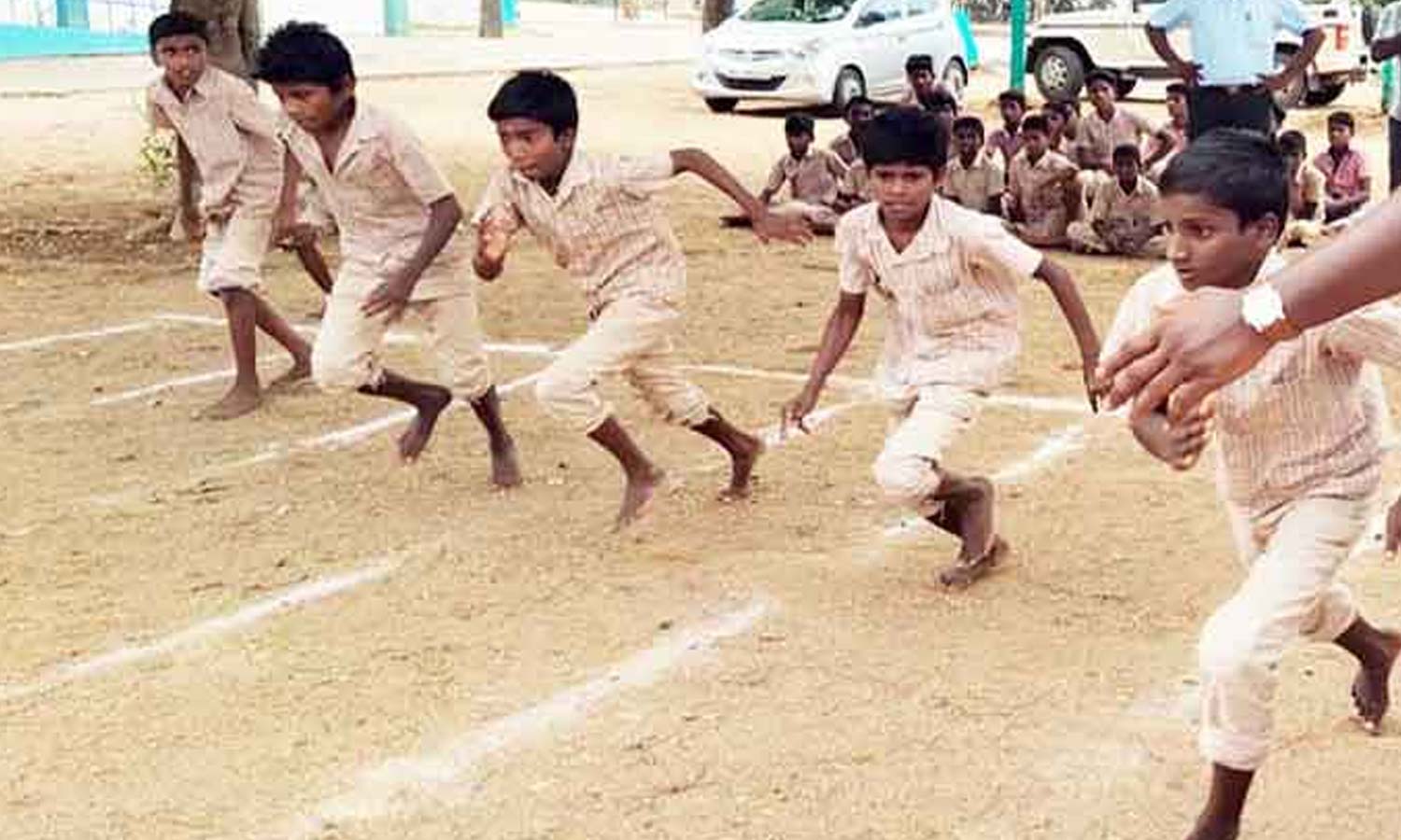20 அணிகள் பங்கேற்கும் பள்ளிகள் விளையாட்டு: 1000 மாணவ-மாணவிகள் பங்கேற்பு ...