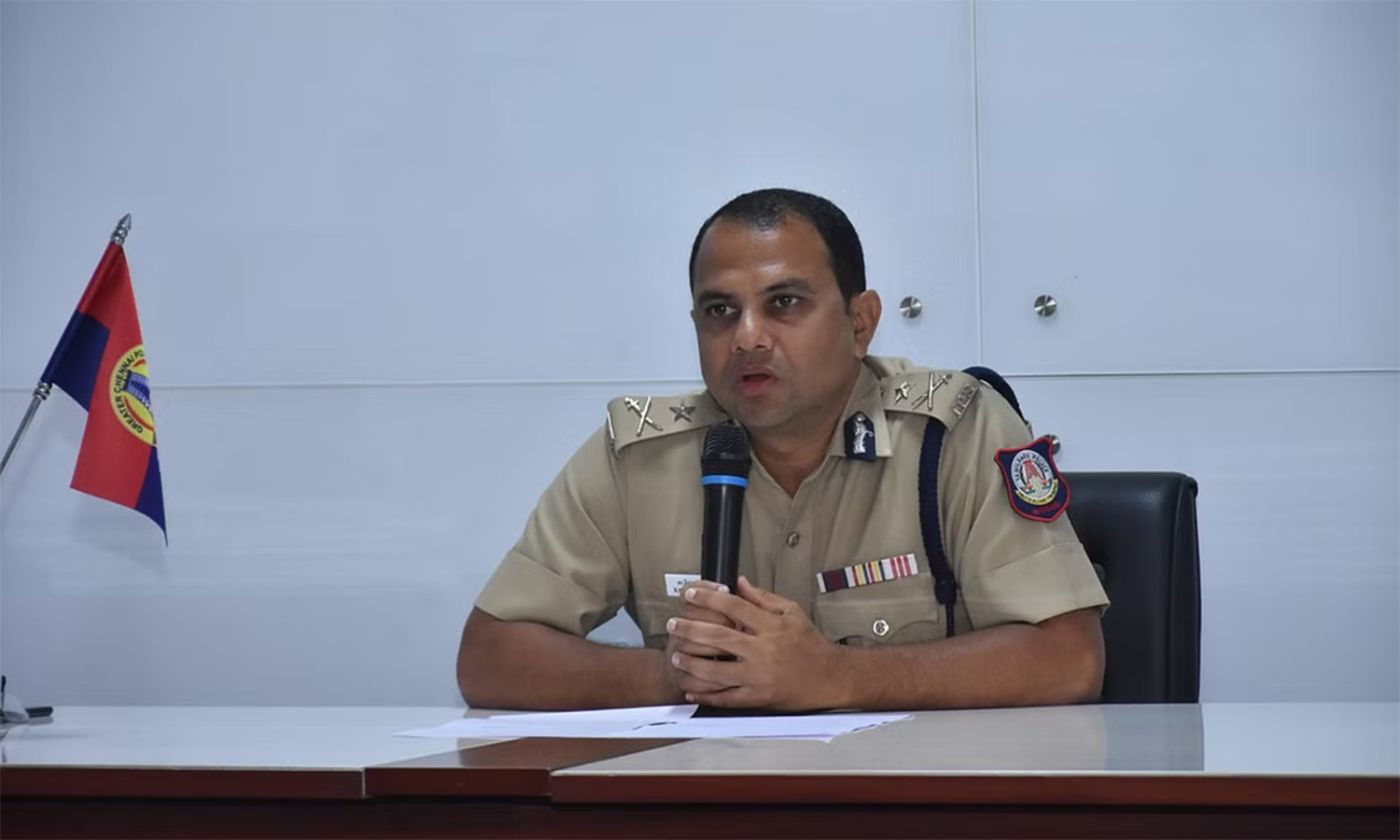 போக்குவரத்து விதிமுறைகளை மீறும் அரசு பஸ்கள் மீதும் நடவடிக்கை: கூடுதல் ...