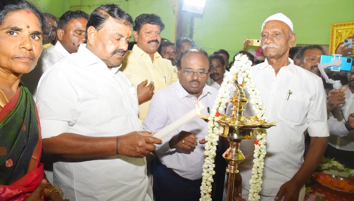முடங்கி கிடந்த முதுகுளத்தூர் முன்னேறிய தொகுதியாக மாறிவருகிறது ...