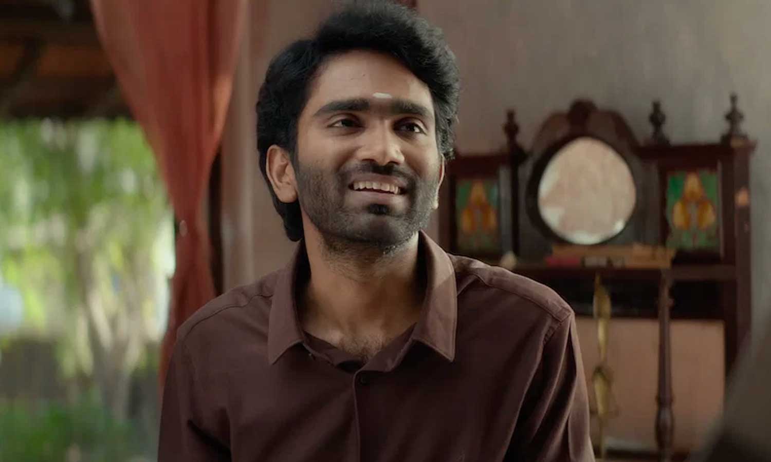 இணையத்தில் வைரலாகும் லவ் டுடே இயக்குனரின் புகைப்படம் | Tamil cinema ...