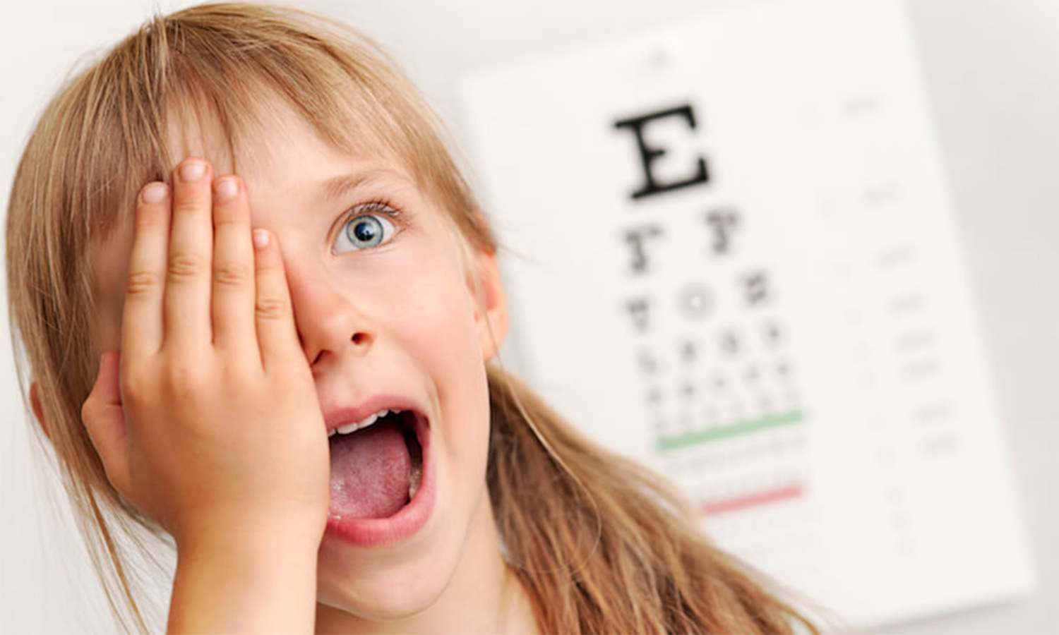 மாணவர்களின் பார்வை குறைபாடுக்கான அறிகுறிகள் | Symptoms of kids Vision ...