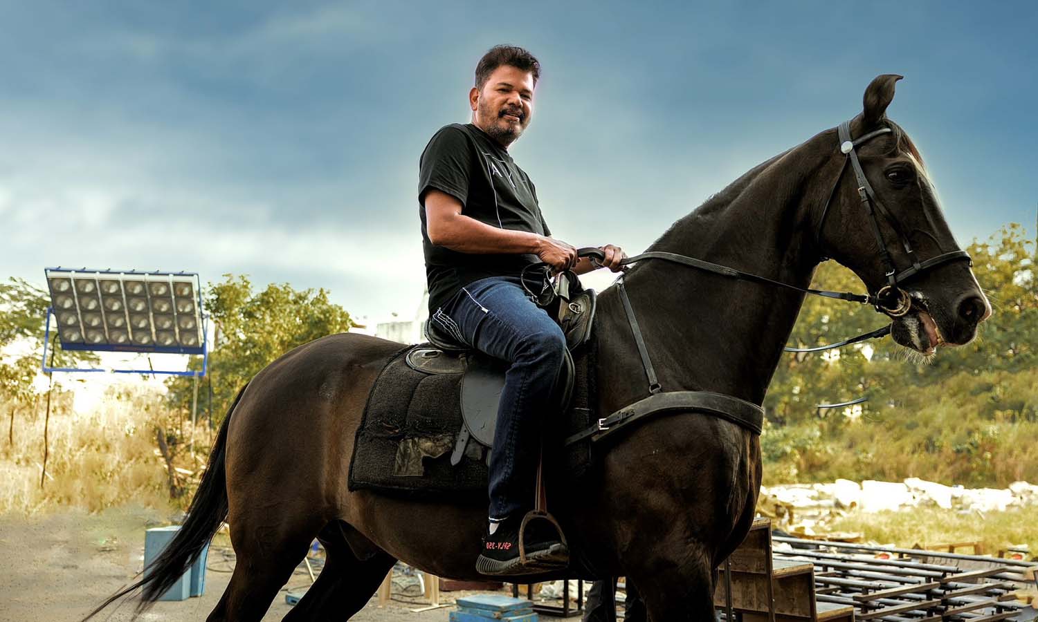 ராம்சரண் படத்தில் ஆர்வம் காட்டும் இயக்குனர் ஷங்கர் | Tamil cinema ...