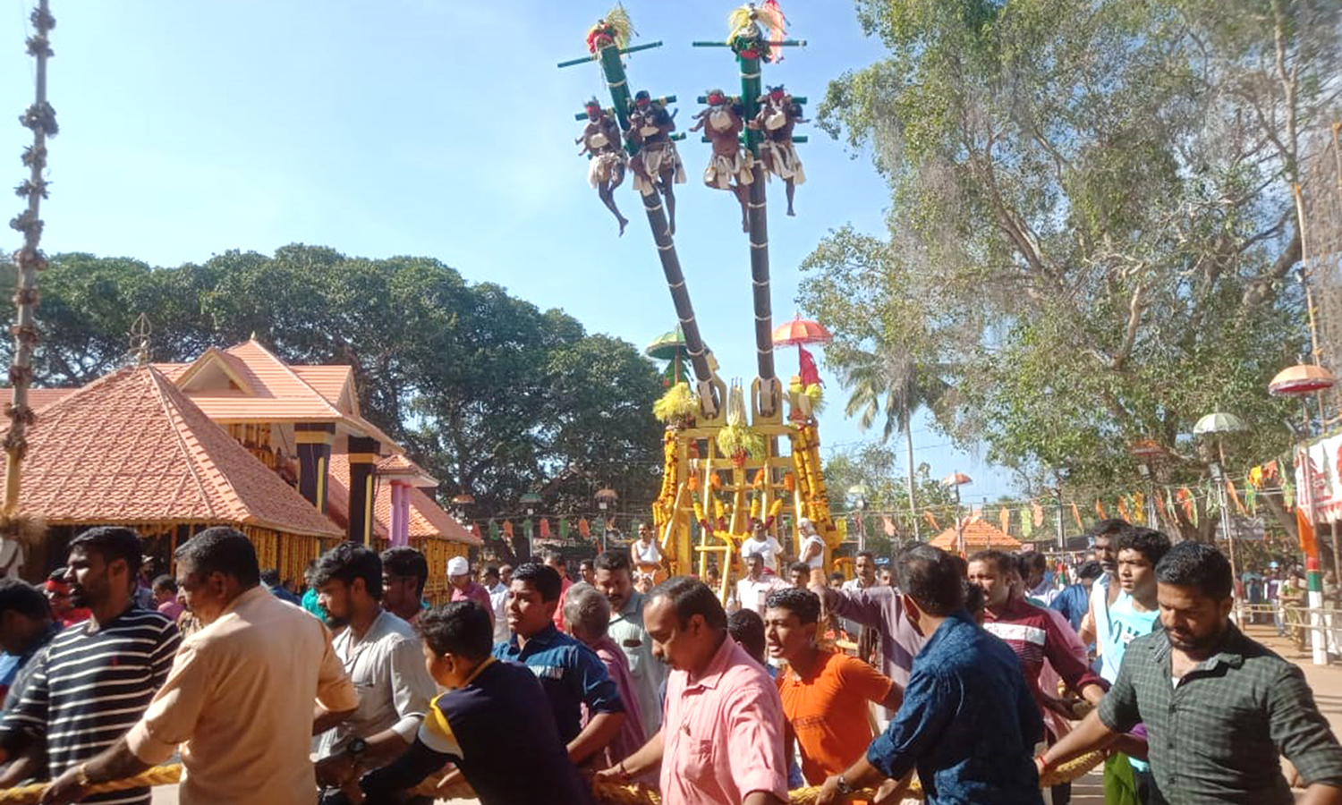 கொல்லங்கோடு கோவிலில் இன்று தூக்க நேர்ச்சை திருவிழா: ஆயிரத்துக்கும் ...