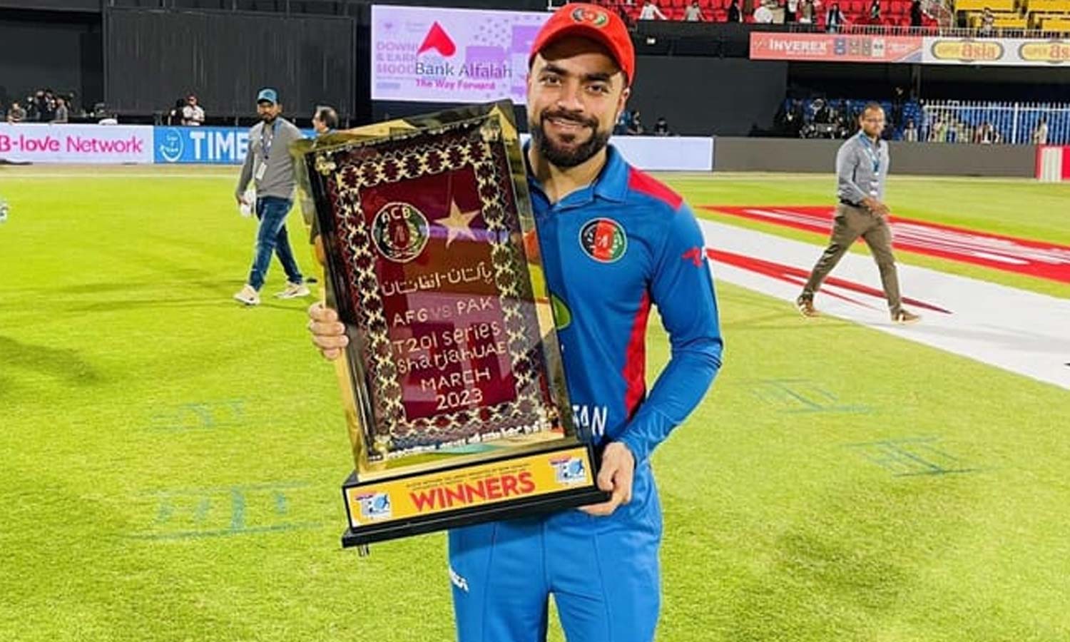 டி20-யில் இதுவரை யாரும் செய்ததில்லை.. செய்வதும் சுலபமில்லை ...