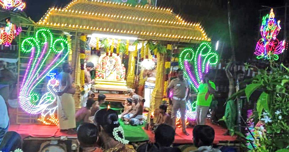 பெருங்குளம் மாயக்கூத்த பெருமாள் கோவில் தெப்பத்திருவிழா | Theppa ...