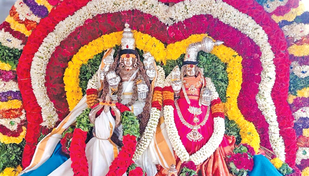 நங்கவள்ளி லட்சுமி நரசிம்மர் சுவாமி கோவில் தேர்த் திருவிழா | Nangavalli ...