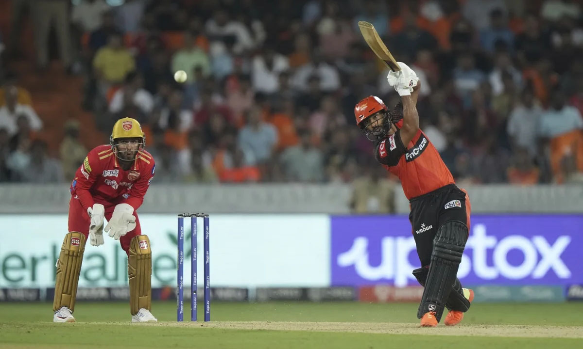 ஐ.பி.எல் டி20 போட்டி- 8 விக்கெட் வித்தியாசத்தில் பஞ்சாப் அணியை ...