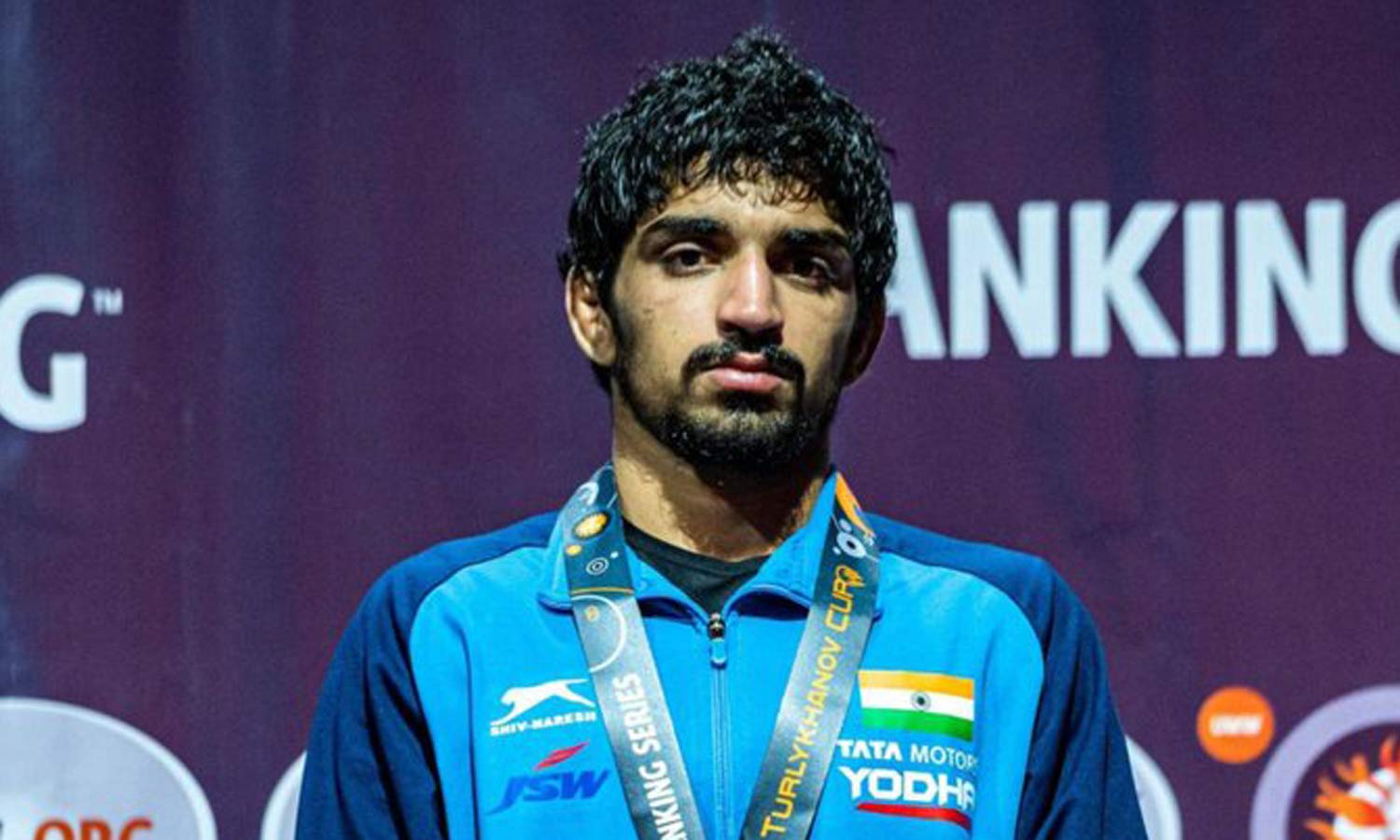 ஆசிய மல்யுத்த சாம்பியன்ஷிப் - தங்கம் வென்றார் இந்திய வீரர் அமன் ஷெராவத் ...