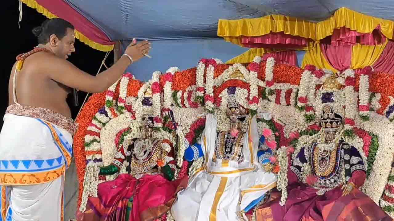 மஞ்சினி கூத்தையனார் கோவிலில் திருக்கல்யாணம் | Thirukalyanam at Manjini ...