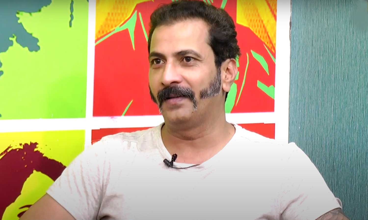 அவன் - இவன் படம் நானும் ஜீவாவும் பண்ண வேண்டியது.. ஜித்தன் ரமேஷ் ...