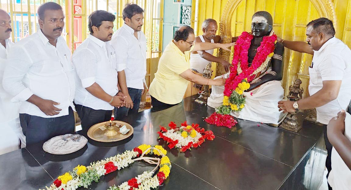 பசும்பொன் தேவர் நினைவிடத்துக்கு மாலை அணிவித்து மரியாதை | Ramanathapuram ...