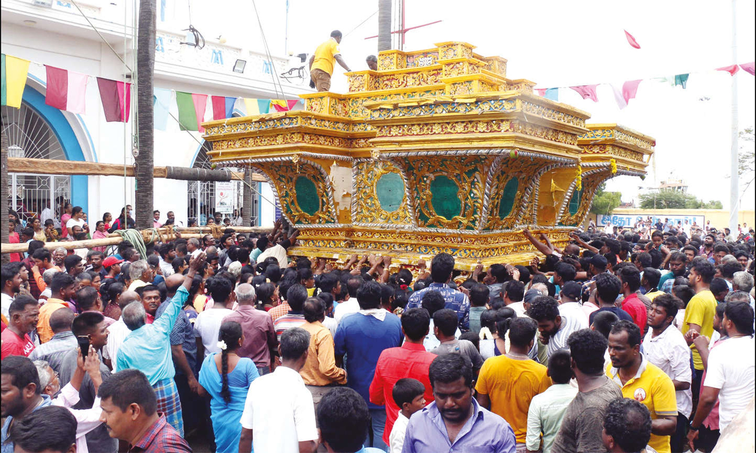 தங்கத்தேர் திருவிழா: தூய பனிமய மாதா சொரூபத்துக்கு தங்க முலாம் பூசும் பணி வருகிற 11-ந் தேதி ...