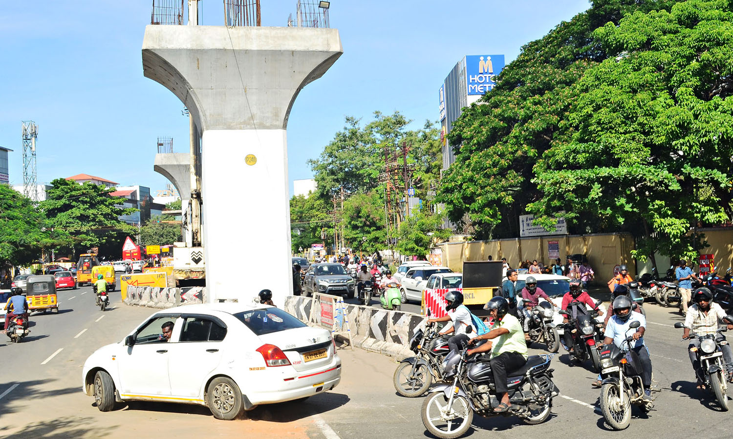 கோவை லட்சுமி மில் சந்திப்பில் போக்குவரத்து மாற்றம் | Traffic diversion ...