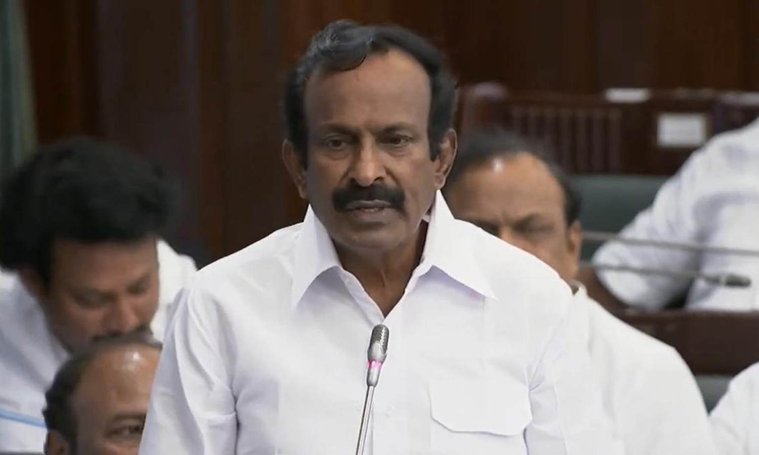 தமிழகத்தில் 500 மதுக்கடைகளை மூட நடவடிக்கை எடுத்து வருகிறோம்- அமைச்சர் முத்துசாமி | minister ...