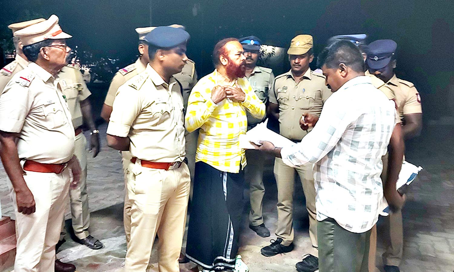 கொலை வழக்கில் வரிச்சியூர் செல்வம் கைது: கூட்டாளியை கொன்று ஆற்றில் ...