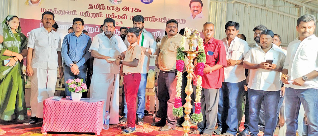 இந்தியாவிலேயே சுகாதார திட்டங்களை செயல்படுத்துவதில் தமிழகம் முன்னோடியாக ...