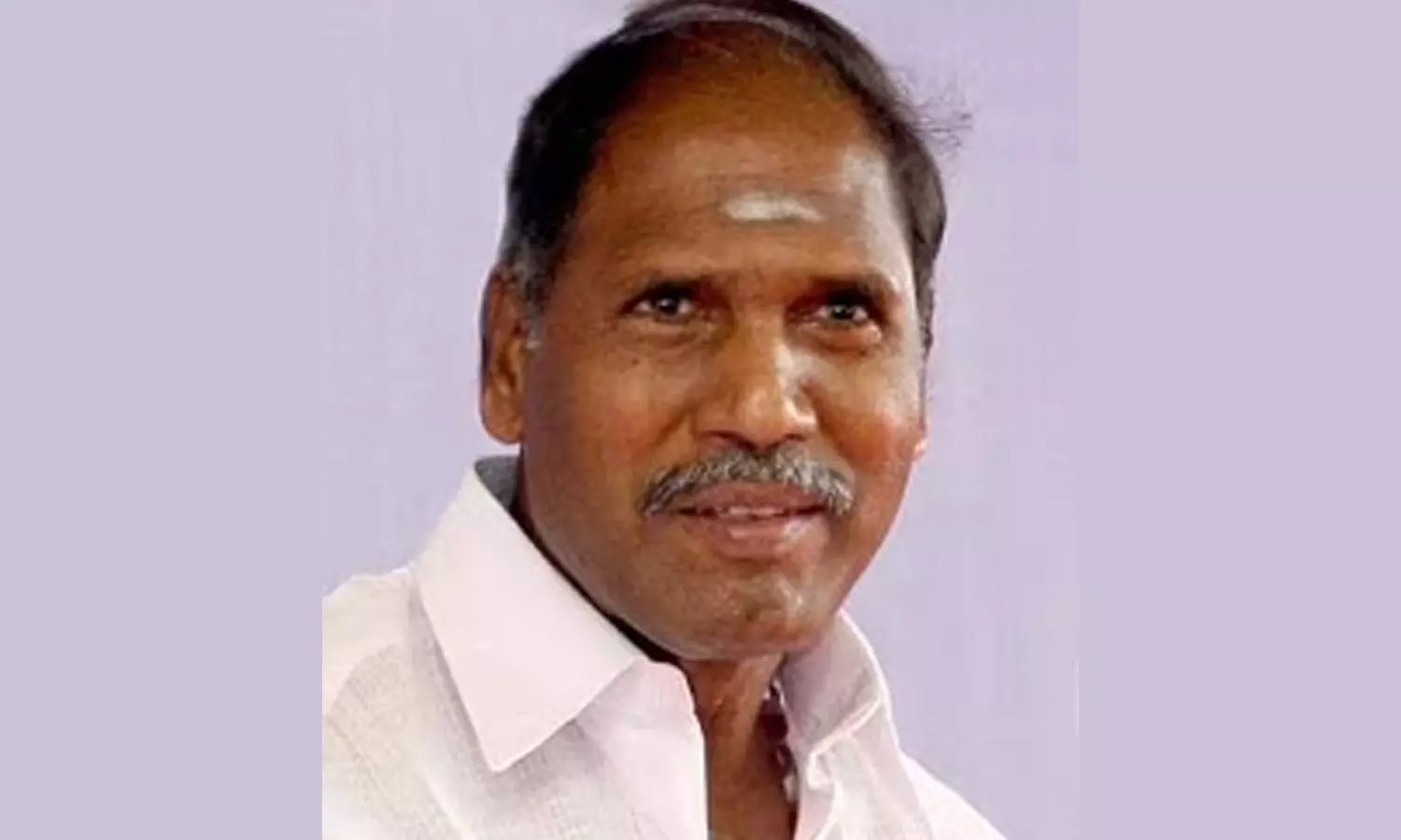 எதுவும் செய்ய முடியாமல் இருக்கையில் உட்கார்ந்திருக்கிறேன்- புதுச்சேரி ...