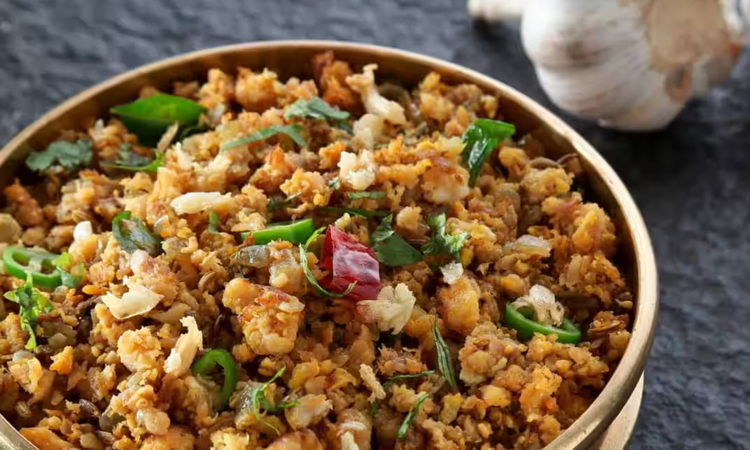 சாம்பார் சாதத்திற்கு சூப்பரான இறால் பொடிமாஸ் | Prawn Podimas Prawn ...