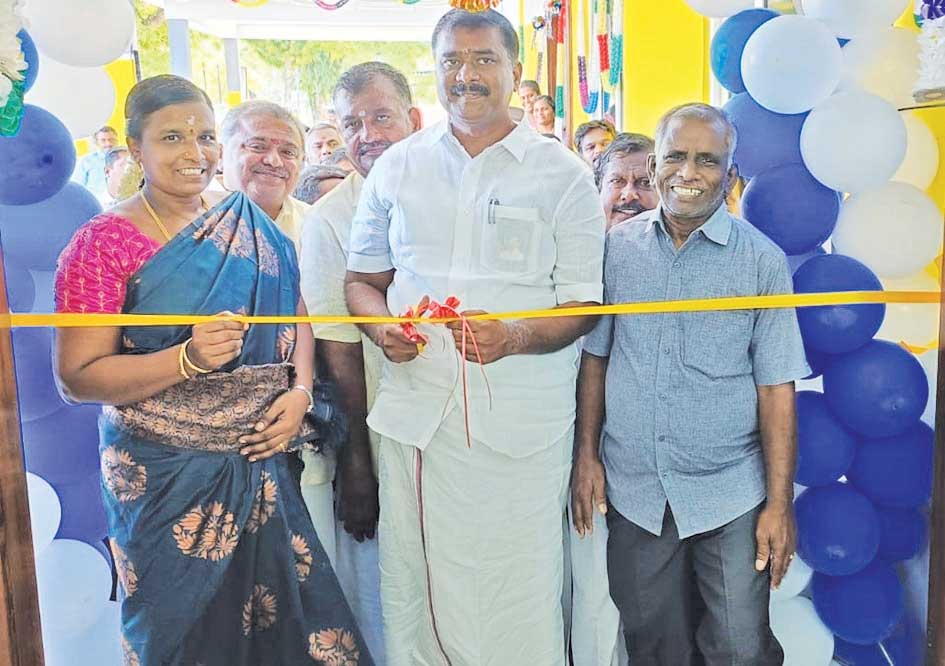 எட்டயபுரம் பேரூராட்சி பகுதிகளில் ரூ. 3 கோடியில் வளர்ச்சி திட்டப்பணிகள் ...