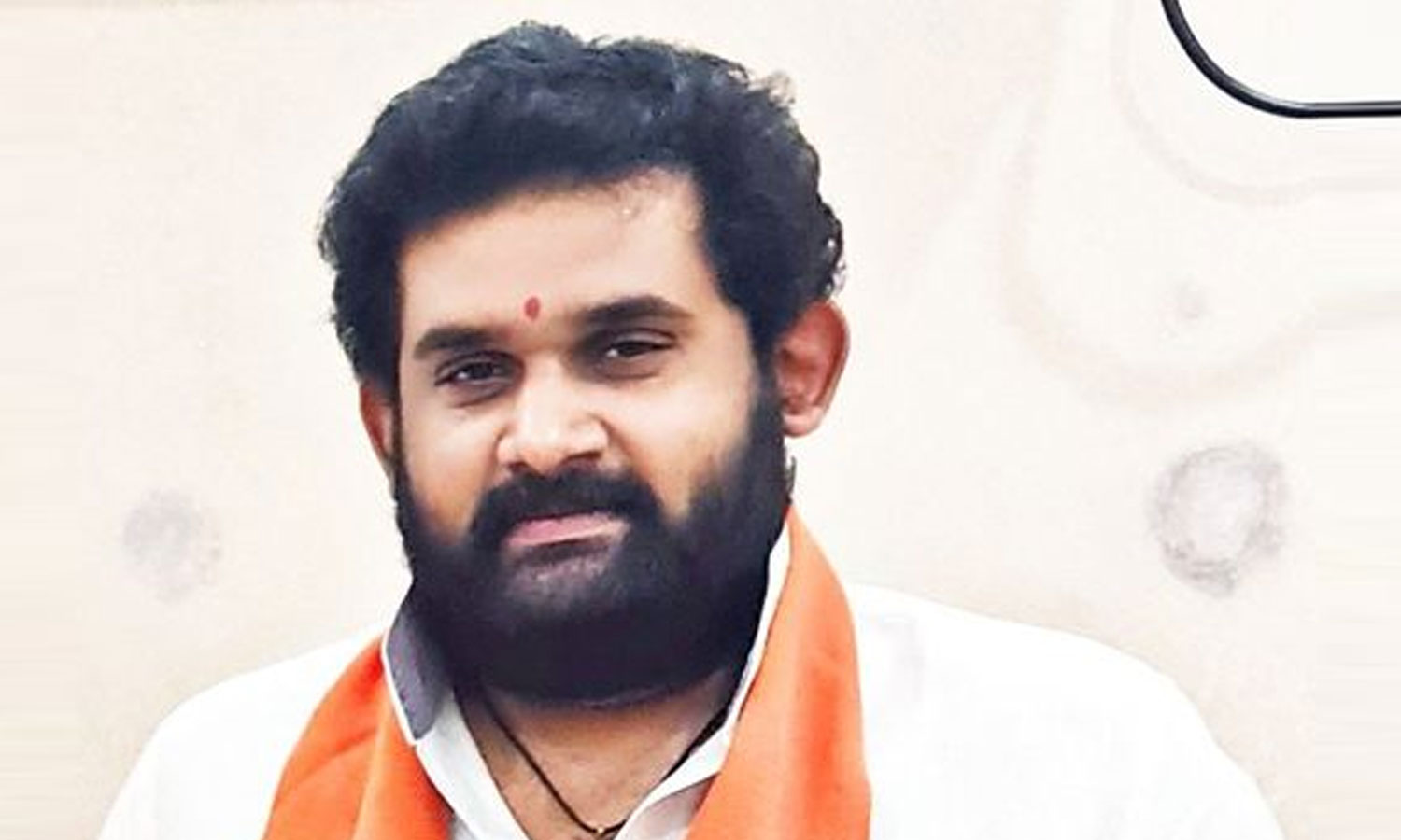 கொடிக்கம்பம் அகற்றப்பட்ட விவகாரம்.. பா.ஜ.க. நிர்வாகி அமர்பிரசாத் ரெட்டி ...