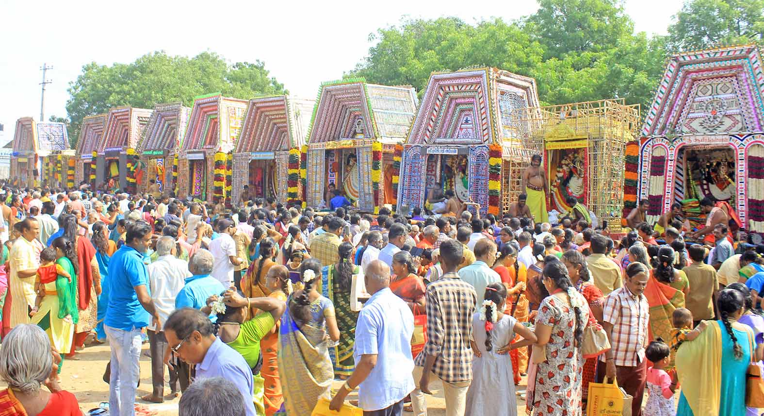தசரா திருவிழாவில் இன்று நள்ளிரவில் சூரசம்ஹாரம் - பாளையங்கோட்டையில் ...