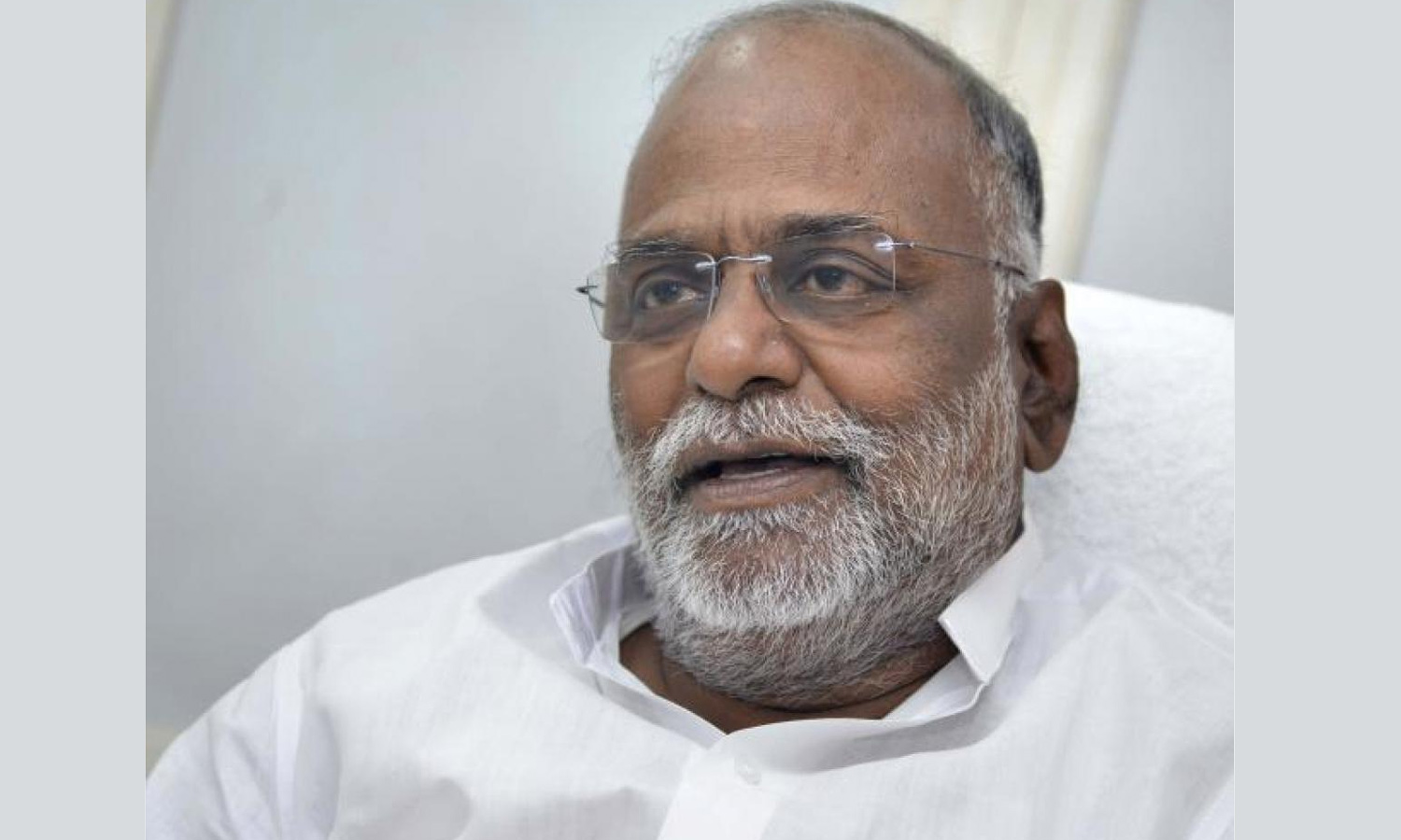 புதுச்சேரி முன்னாள் அமைச்சர் ப.கண்ணன் உடலுக்கு பொதுமக்கள் அஞ்சலி ...