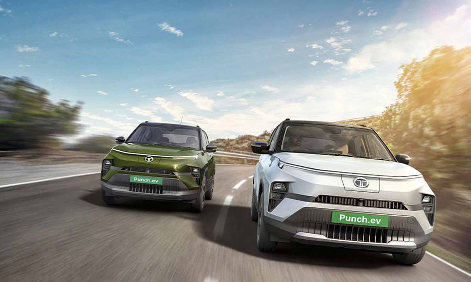 421 கி.மீ. ரேன்ஜ் வழங்கும் டாடா பன்ச் EV - இந்திய விலை இவ்வளவு தானா ...