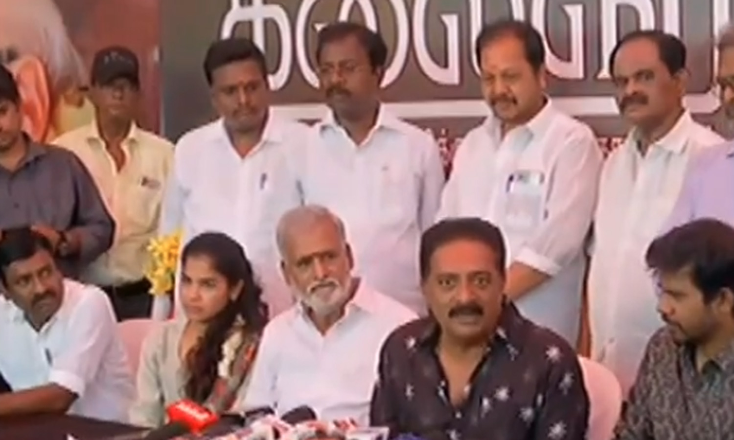 கருணாநிதி ஒரு பன்முக தன்மையாளர்- பிரகாஷ் ராஜ் | actor prakash raj ...