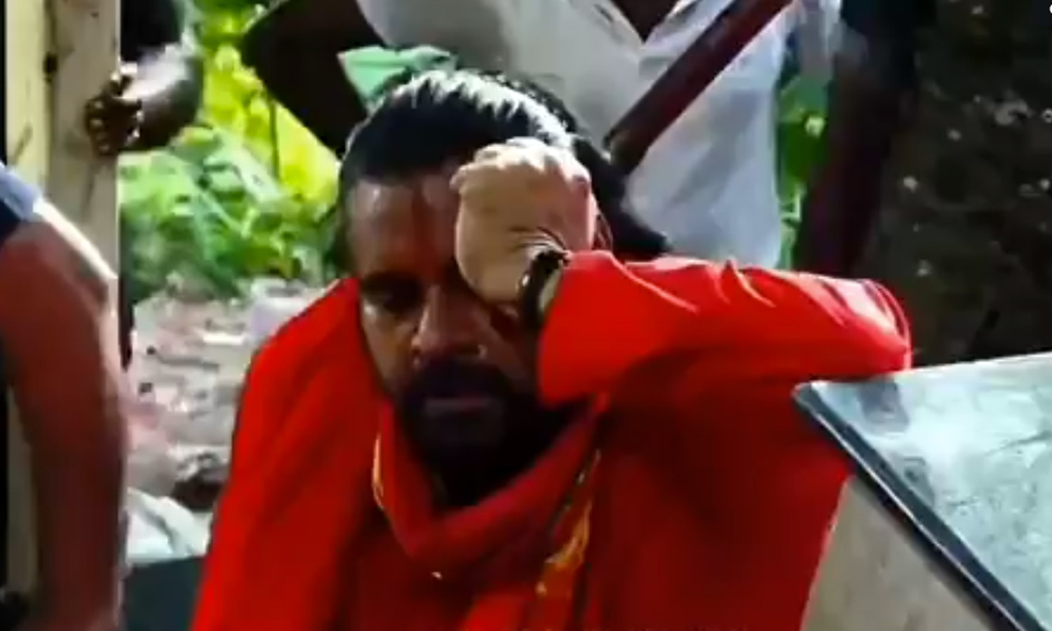 Pawan Kalyan rested during the Tirupati Padayatra - video / திருப்பதி ...