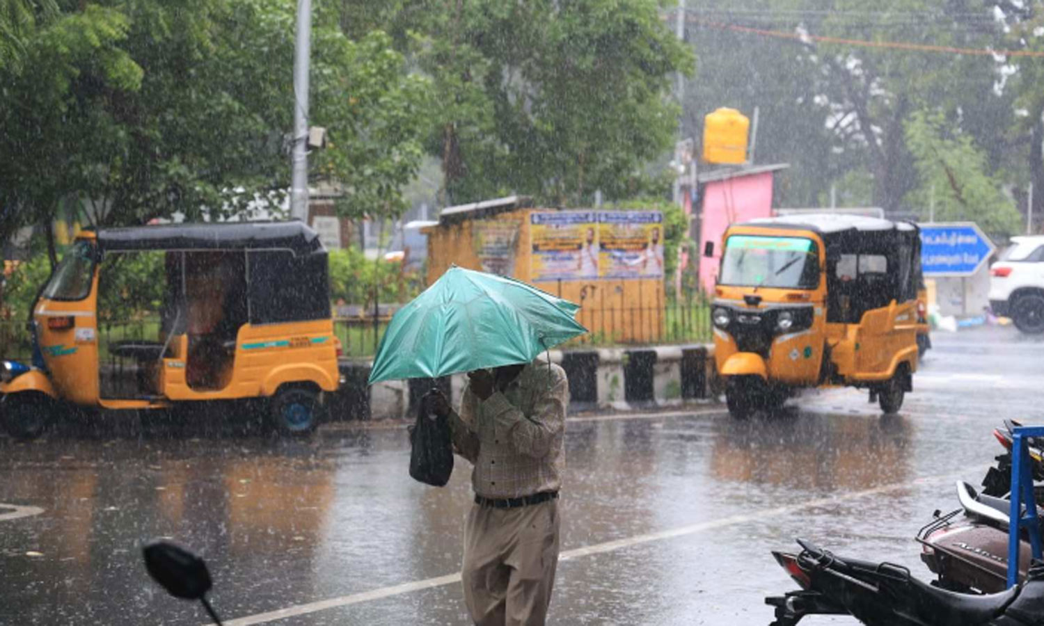 Chance of rain till 1 pm in 20 districts, 20 மாவட்டங்களில் மதியம் 1 மணி ...