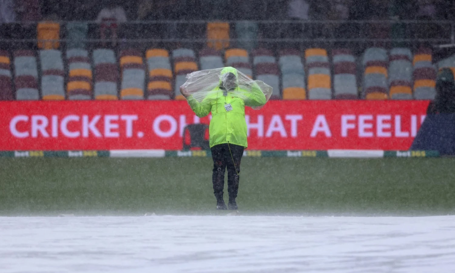 பிரிஸ்பேன் டெஸ்ட்: ரசிகர்களுக்கு திருப்பி அளிக்கப்பட்ட டிக்கெட் பணம் ...