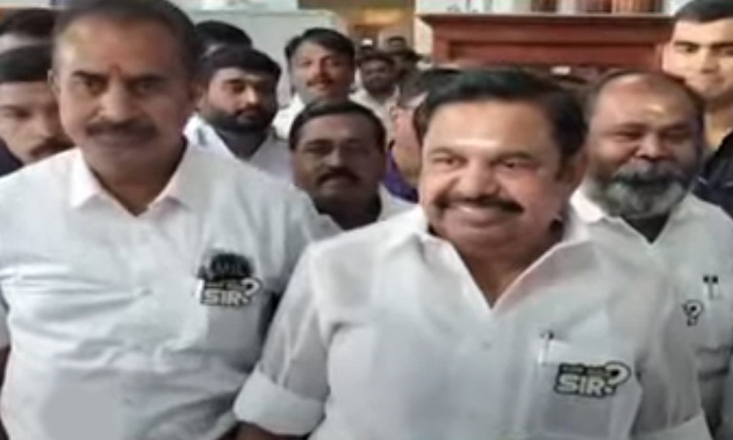 யார் அந்த சார்? பேட்ஜ் அணிந்து சட்டசபைக்கு வந்த அ.தி.மு.க.வினர், who is ...