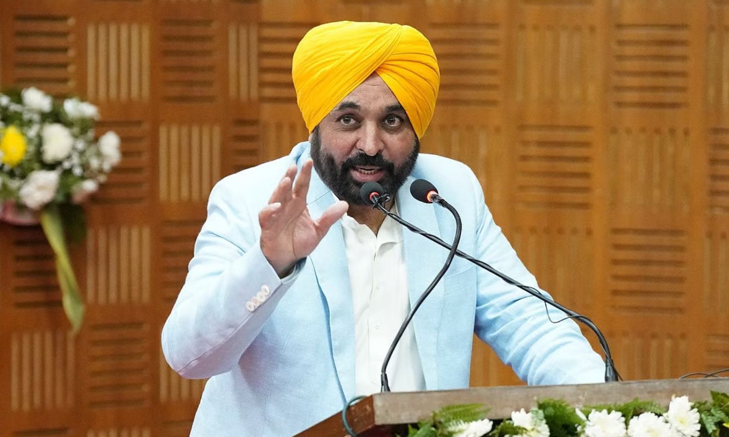 இல்லாத துறைக்கு 20 மாதமாக நியமிக்கப்பட்ட அமைச்சர்.. சர்ச்சையில் சிக்கிய ...