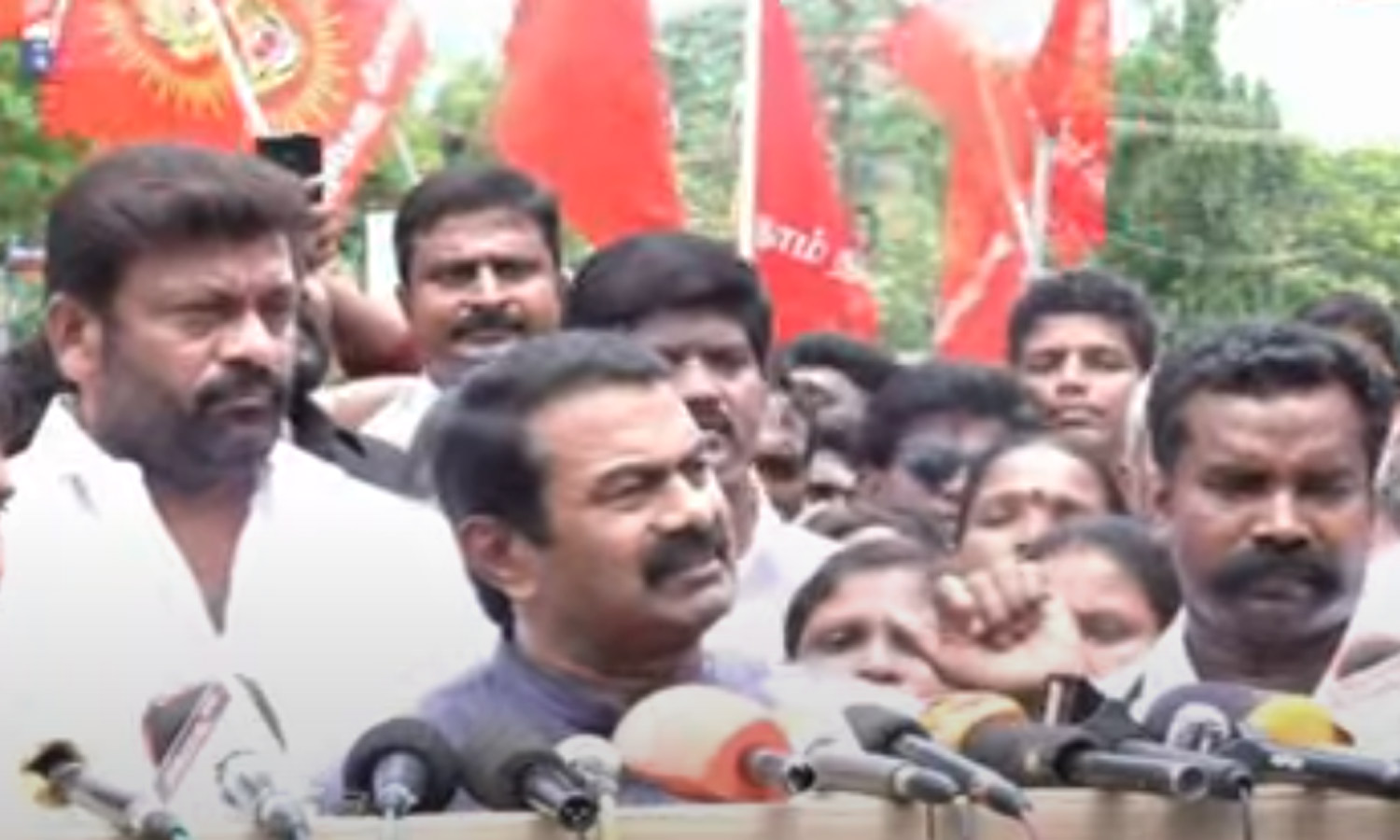 ED சோதனை என்பதால் டெல்லி பயணமா? - முதலமைச்சருக்கு சீமான் கேள்வி, Seeman ...