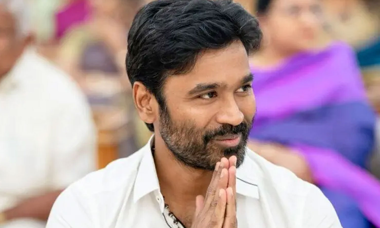 விஜய் வழியில் அரசியலுக்கு வருகிறாரா தனுஷ்? - Actor Dhanush meet fans on ...
