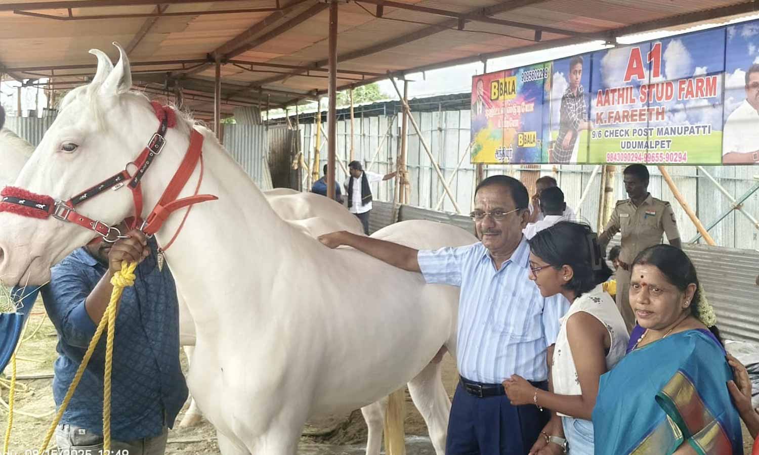 கோவிலில்சாமி தரிசனம் செய்த முதலமைச்சர் மு.க.ஸ்டாலின் சகோதரர்- CM MK ...