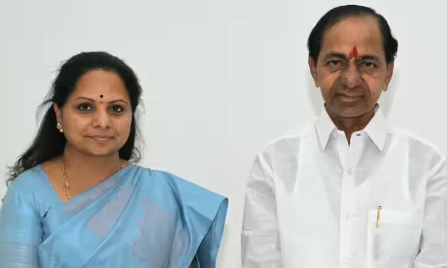 பி.ஆர்.எஸ். கட்சியில் இருந்து விலகுவதாக கவிதா அறிவிப்பு / K Kavitha quits BRS day after suspension