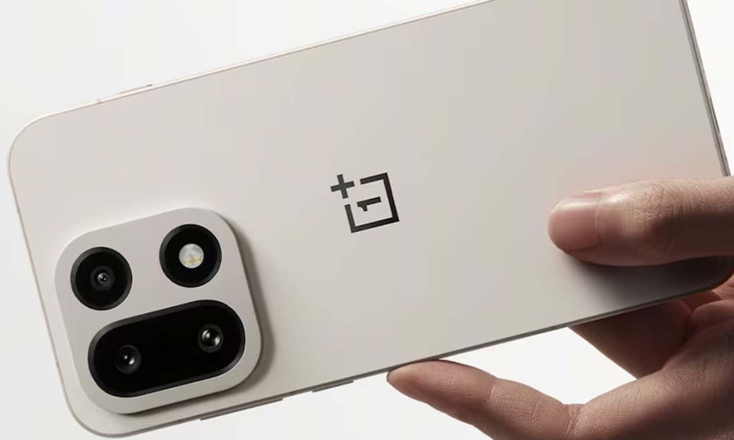 சக்திவாய்ந்த சிப்செட், 7,000mAh பேட்டரி... வெளியீட்டுக்கு ரெடியான ...